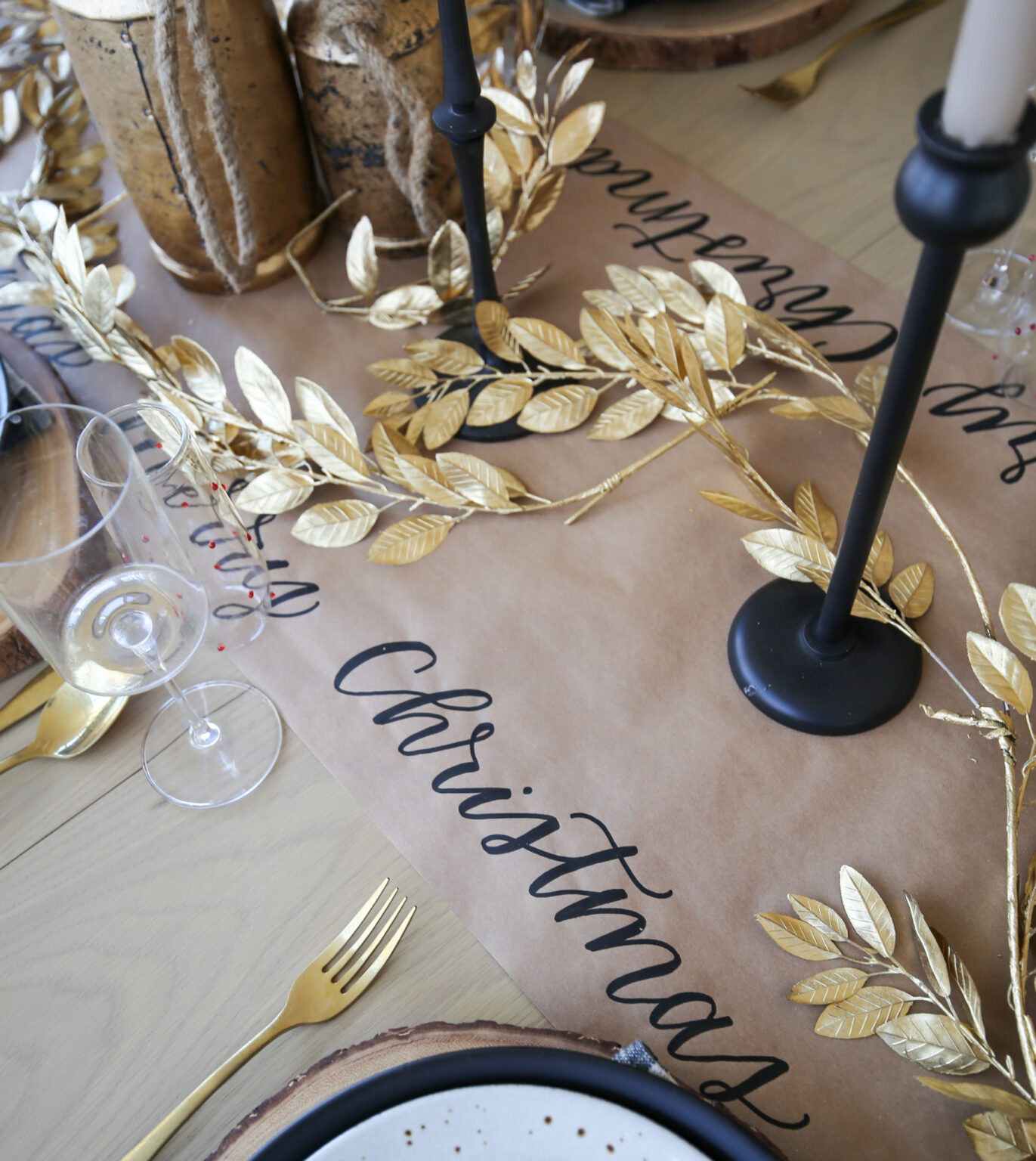 Country Christmas Tablescape \ Black & Gold - SBK Living
