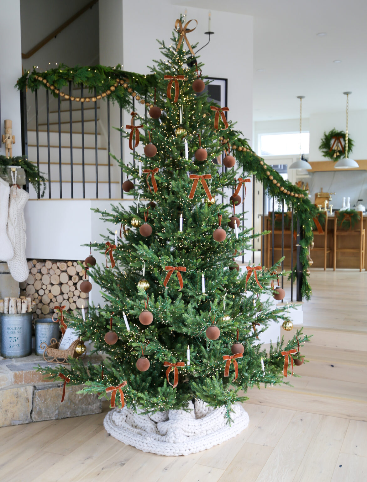Christmas Tree Styling \ Bows & Browns - SBK Living